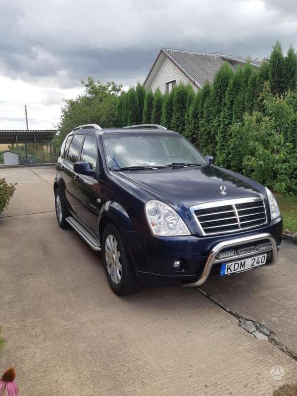 Blue SsangYong Rexton 2009 in Kaunas, with an engine capacity of 2.70 L and mileage of 136 thousand km for 5200 €, photo 1 on AUTOMOTO.COM.LV