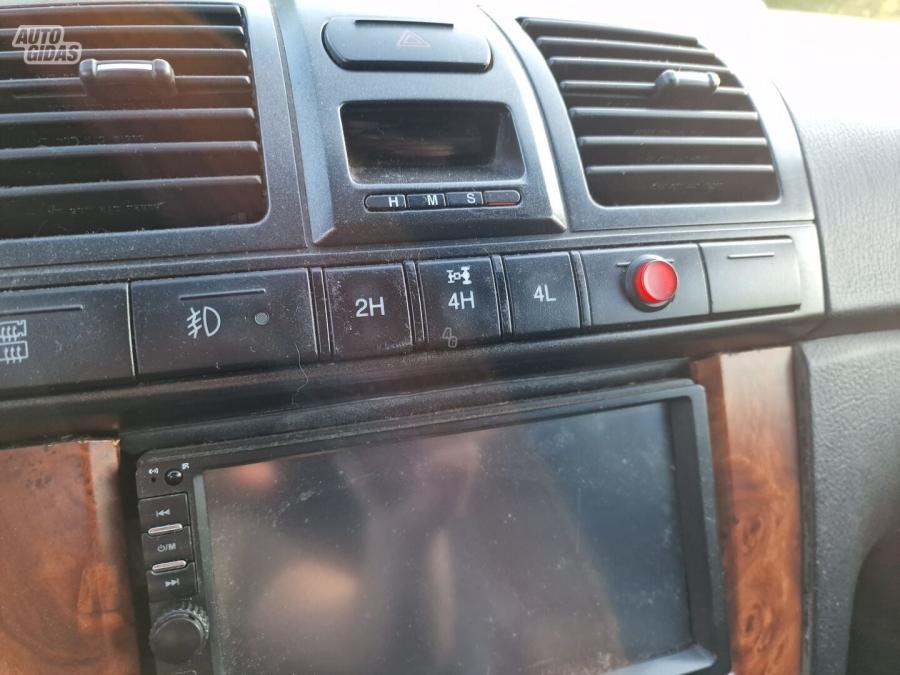 SsangYong Rexton 2003 Šauļi, ar dzinēja tilpumu 3.20 L un nobraukumu 230 tūkst. km par 1950 €, foto 10 vietnē AUTOMOTO.COM.LV