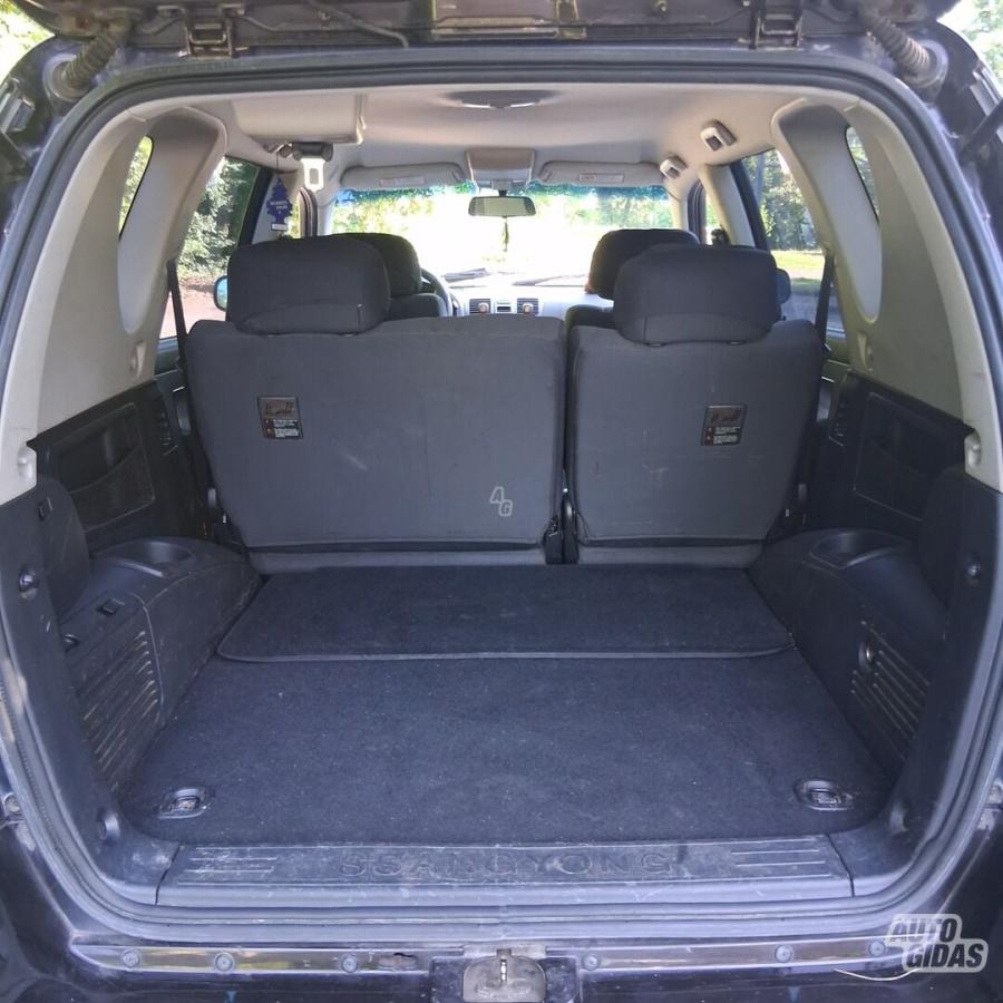 SsangYong Rexton 2005 Viļņa, ar dzinēja tilpumu 2.90 L un nobraukumu 186 tūkst. km par 2999 €, foto 4 vietnē AUTOMOTO.COM.LV
