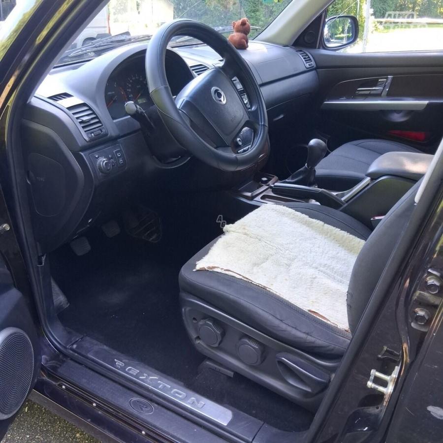 SsangYong Rexton 2005 Viļņa, ar dzinēja tilpumu 2.90 L un nobraukumu 186 tūkst. km par 2999 €, foto 11 vietnē AUTOMOTO.COM.LV
