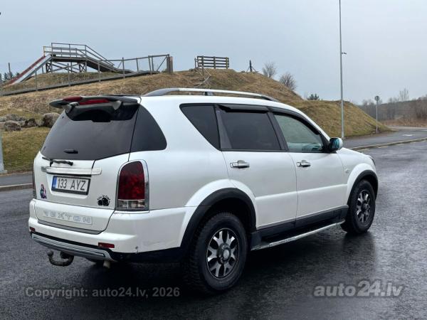 SsangYong Rexton 2007 in Narva, with an engine capacity of 2.70 L and mileage of 189 thousand km for 1799 €, photo 3 on AUTOMOTO.COM.LV