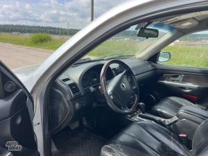Pelēks SsangYong Rexton 2006 Viļņa, ar dzinēja tilpumu 2.70 L un nobraukumu 370 tūkst. km par 1750 €, foto 7 vietnē AUTOMOTO.COM.LV