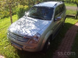 Grey SsangYong Rexton 2006 in Riga, with an engine capacity of 2.70 L and mileage of 108 thousand km for 1700 €, photo 4 on AUTOMOTO.COM.LV