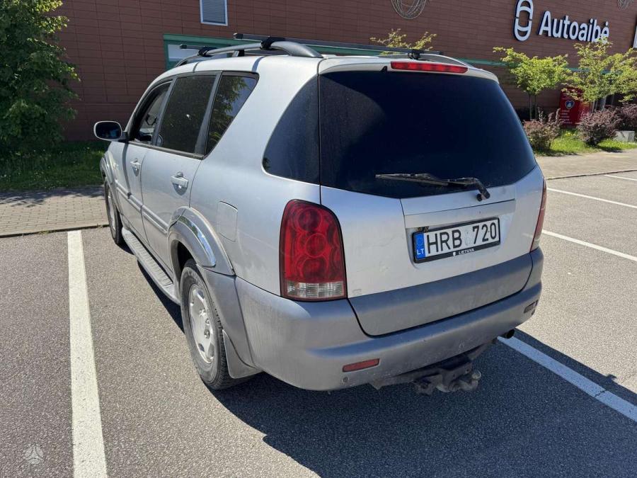Pelēks SsangYong Rexton 2007 Klaipėda, ar dzinēja tilpumu 2.70 L un nobraukumu 270 tūkst. km par 2450 €, foto 9 vietnē AUTOMOTO.COM.LV
