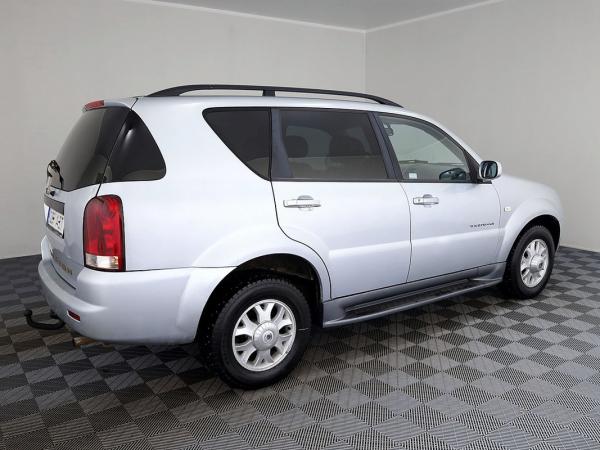 Grey SsangYong Rexton 2007 in Tallinn, with an engine capacity of 2.70 L and mileage of 0 thousand km for 1599 €, photo 10 on AUTOMOTO.COM.LV