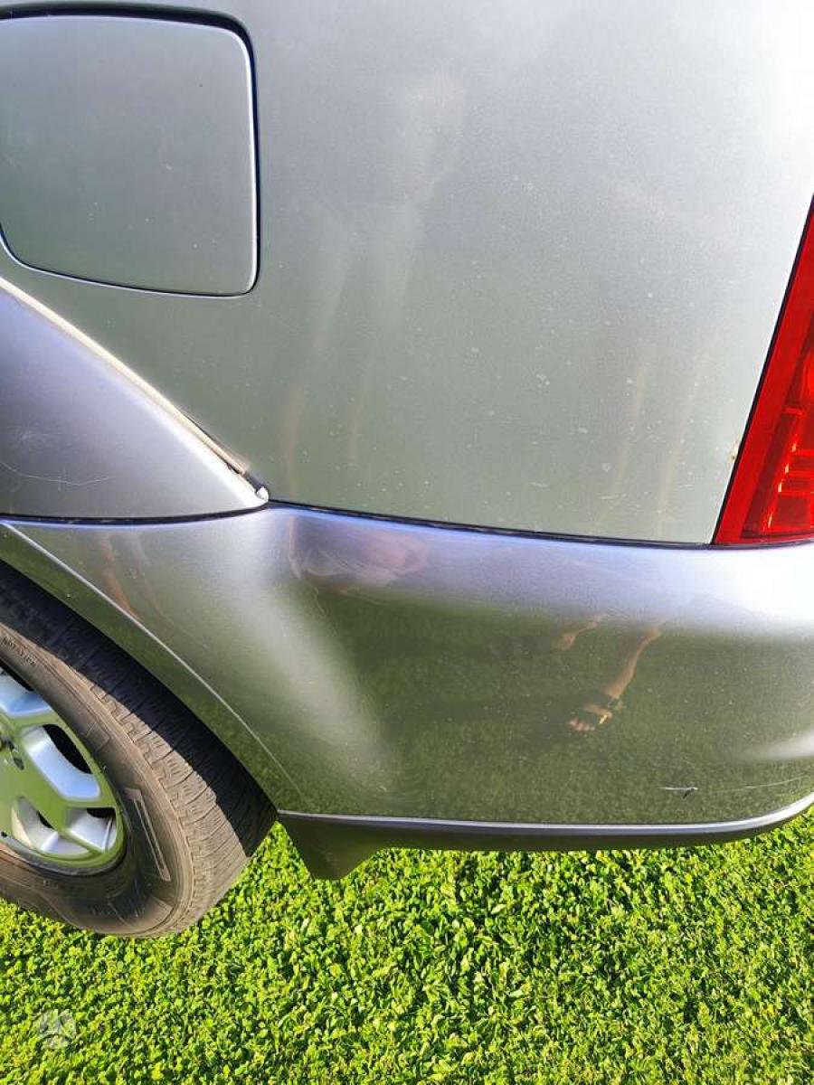 Pelēks SsangYong Rexton 2007 Kauņa, ar dzinēja tilpumu 2.70 L un nobraukumu 263 tūkst. km par 3200 €, foto 13 vietnē AUTOMOTO.COM.LV