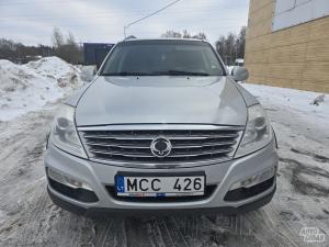 Pelēks SsangYong Rexton 2014 Šauļi, ar dzinēja tilpumu 2.00 L un nobraukumu 255 tūkst. km par 5999 €, foto 3 vietnē AUTOMOTO.COM.LV