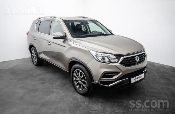 Pelēks SsangYong Rexton 2020 Tallina, ar dzinēja tilpumu 2.20 L un nobraukumu 146 tūkst. km par 15999 €, foto 3 vietnē AUTOMOTO.COM.LV