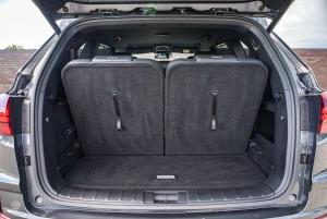 Grey SsangYong Rexton 2021 in Marijampole, with an engine capacity of 2.16 L and mileage of 75 thousand km for 27250 €, photo 12 on AUTOMOTO.COM.LV