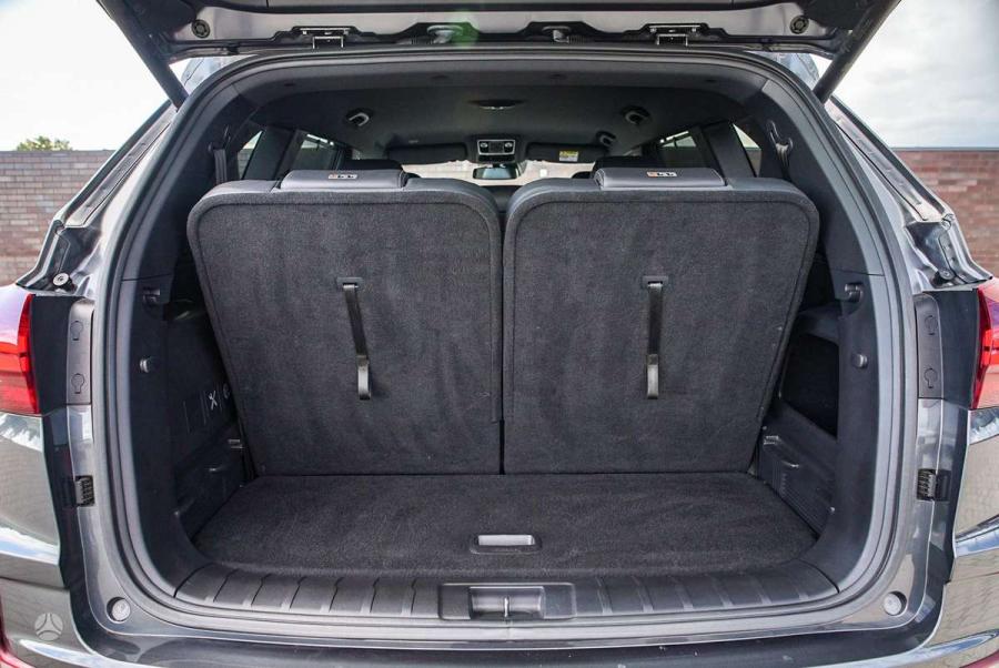 Grey SsangYong Rexton 2021 in Marijampole, with an engine capacity of 2.16 L and mileage of 75 thousand km for 27250 €, photo 12 on AUTOMOTO.COM.LV
