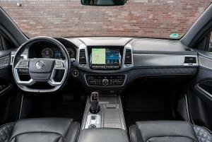 Grey SsangYong Rexton 2021 in Marijampole, with an engine capacity of 2.16 L and mileage of 75 thousand km for 27250 €, photo 14 on AUTOMOTO.COM.LV