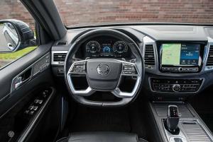 Grey SsangYong Rexton 2021 in Marijampole, with an engine capacity of 2.16 L and mileage of 75 thousand km for 27250 €, photo 15 on AUTOMOTO.COM.LV