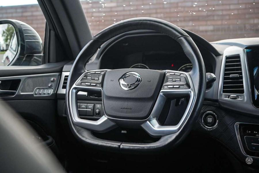 Grey SsangYong Rexton 2021 in Marijampole, with an engine capacity of 2.16 L and mileage of 75 thousand km for 27250 €, photo 16 on AUTOMOTO.COM.LV