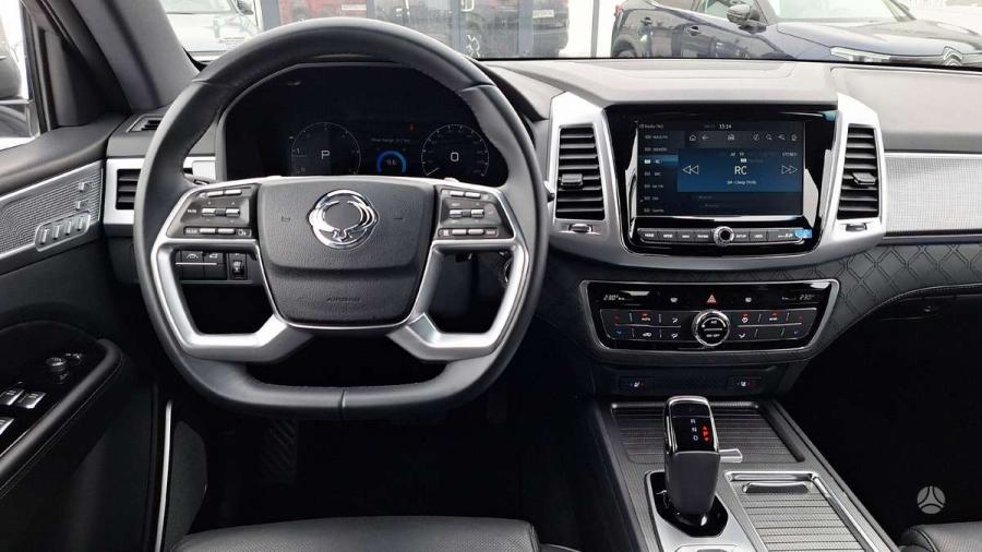 Pelēks SsangYong Rexton 2023 Kauņa, ar dzinēja tilpumu 2.16 L un nobraukumu 15 tūkst. km par 35999 €, foto 30 vietnē AUTOMOTO.COM.LV