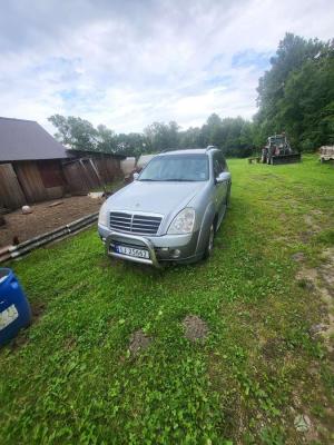 Cанг Йонг Рекстон 2006 в Паневежис, объемом двигателя 2.70 л и пробегом 280 тыс. км за 1550 €, фото  на AUTOMOTO.COM.LV