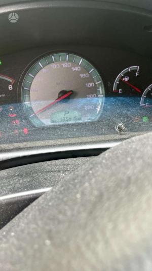 Sarkans SsangYong Rexton 2014 Telšiai, ar dzinēja tilpumu 2.00 L un nobraukumu 135 tūkst. km par 4000 €, foto 9 vietnē AUTOMOTO.COM.LV