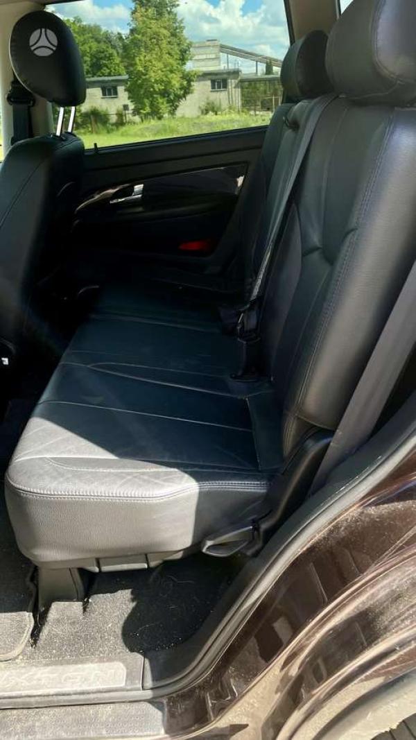 SsangYong Rexton 2014 Telšiai vietnē Sarkans SsangYong Rexton 2014 Telšiai, ar dzinēja tilpumu 2.00 L un nobraukumu 135 tūkst. km par 4200 €, foto 11 vietnē AUTOMOTO.COM.LV