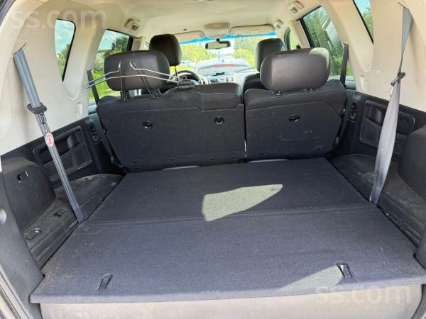 Violet SsangYong Rexton 2017 in Riga, with an engine capacity of 2.00 L and mileage of 162 thousand km for 7500 €, photo 6 on AUTOMOTO.COM.LV