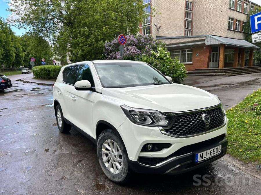 Balts SsangYong Rexton 2019 Rīga, ar dzinēja tilpumu 2.20 L un nobraukumu 62 tūkst. km par 19700 €, foto 1 vietnē AUTOMOTO.COM.LV