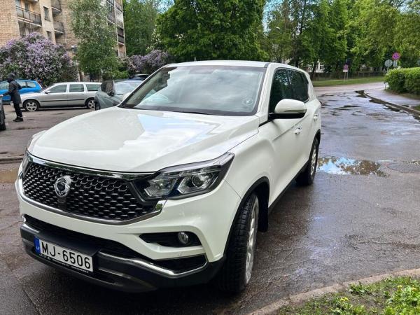 Белый Cанг Йонг Рекстон 2019 в Рига, объемом двигателя 2.20 л и пробегом 62 тыс. км за 19700 €, фото 3 на AUTOMOTO.COM.LV
