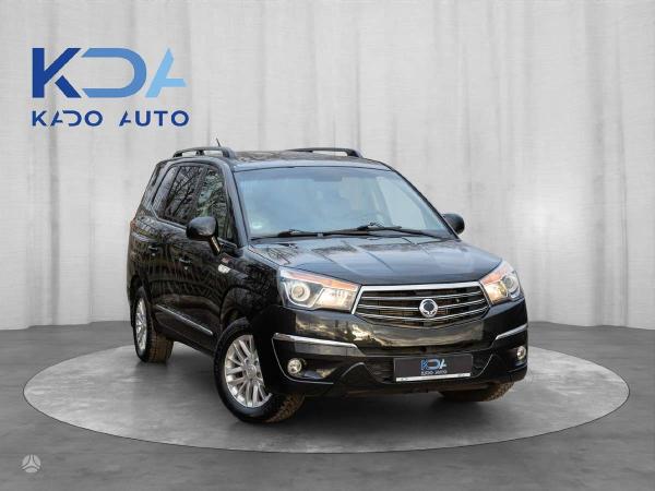 Melns SsangYong Rodius 2013 Marijampole, ar dzinēja tilpumu 2.00 L un nobraukumu 175 tūkst. km par 9250 €, foto 2 vietnē AUTOMOTO.COM.LV