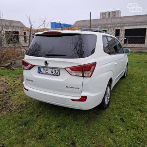 Balts SsangYong Rodius 2017 Klaipėda, ar dzinēja tilpumu 2.20 L un nobraukumu 135 tūkst. km par 5200 €, foto 3 vietnē AUTOMOTO.COM.LV