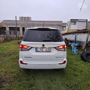 Balts SsangYong Rodius 2017 Klaipėda, ar dzinēja tilpumu 2.20 L un nobraukumu 135 tūkst. km par 5200 €, foto 4 vietnē AUTOMOTO.COM.LV