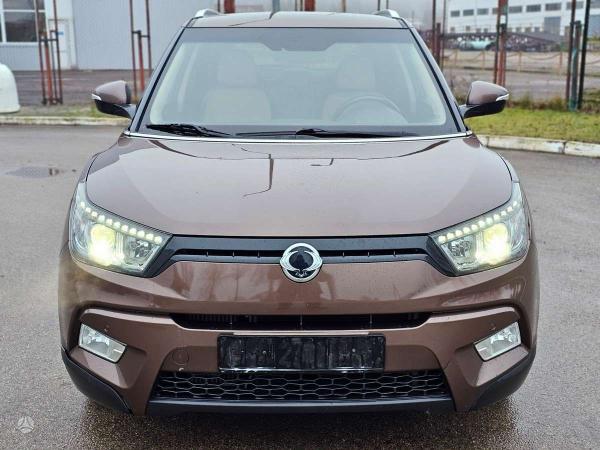 Brūns SsangYong Tivoli 2016 Rokiškis, ar dzinēja tilpumu 1.60 L un nobraukumu 104 tūkst. km par 3750 €, foto 9 vietnē AUTOMOTO.COM.LV