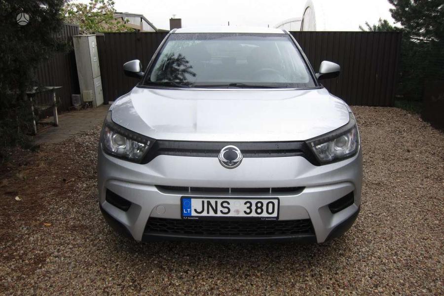 Pelēks SsangYong Tivoli 2017 Kauņa, ar dzinēja tilpumu 1.60 L un nobraukumu 153 tūkst. km par 3999 €, foto 14 vietnē AUTOMOTO.COM.LV