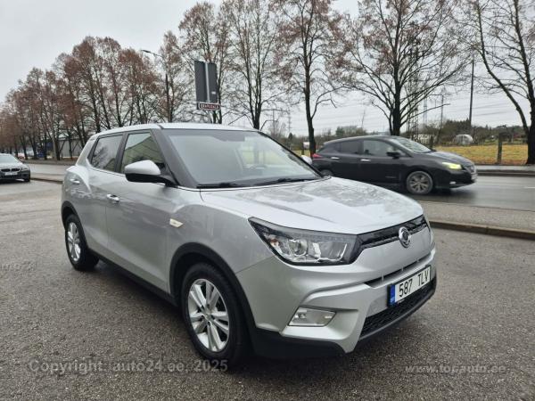 Pelēks SsangYong Tivoli 2016 Tartu, ar dzinēja tilpumu 1.60 L un nobraukumu 168 tūkst. km par 6990 €, foto 5 vietnē AUTOMOTO.COM.LV