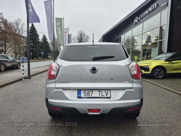 Pelēks SsangYong Tivoli 2016 Tartu, ar dzinēja tilpumu 1.60 L un nobraukumu 168 tūkst. km par 6990 €, foto 8 vietnē AUTOMOTO.COM.LV