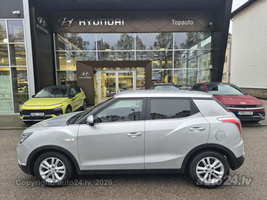 Grey SsangYong Tivoli 2016 in Tartu, with an engine capacity of 1.60 L and mileage of 168 thousand km for 6990 €, photo 2 on AUTOMOTO.COM.LV
