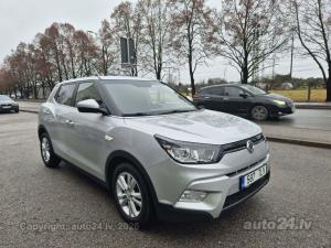 Grey SsangYong Tivoli 2016 in Tartu, with an engine capacity of 1.60 L and mileage of 168 thousand km for 6990 €, photo 5 on AUTOMOTO.COM.LV