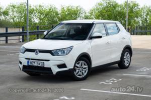 Balts SsangYong Tivoli 2016 Tartu, ar dzinēja tilpumu 1.60 L un nobraukumu 182 tūkst. km par 3999 €, foto  vietnē AUTOMOTO.COM.LV
