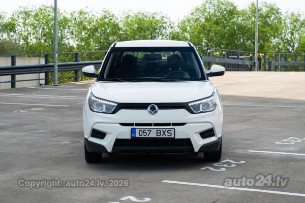 White SsangYong Tivoli 2016 in Tartu, with an engine capacity of 1.60 L and mileage of 182 thousand km for 3999 €, photo 6 on AUTOMOTO.COM.LV