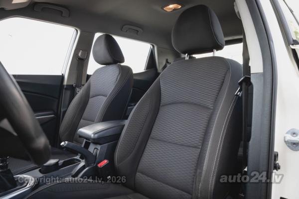 White SsangYong Tivoli 2016 in Tartu, with an engine capacity of 1.60 L and mileage of 182 thousand km for 3999 €, photo 10 on AUTOMOTO.COM.LV