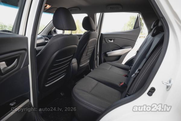 White SsangYong Tivoli 2016 in Tartu, with an engine capacity of 1.60 L and mileage of 182 thousand km for 3999 €, photo 11 on AUTOMOTO.COM.LV