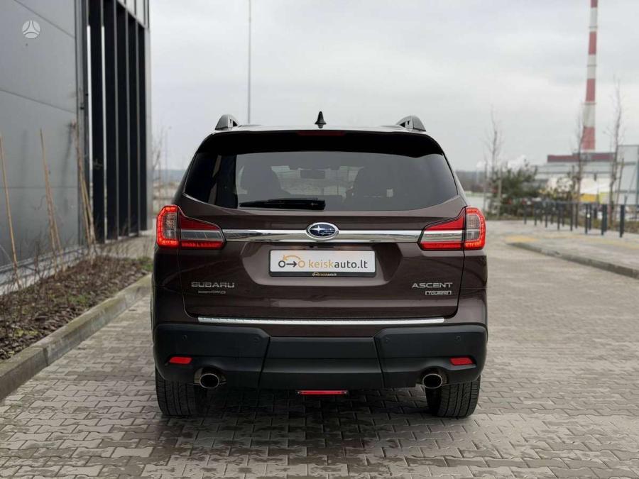 Brown Subaru Ascent 2019 in Vilnius, with an engine capacity of 2.40 L and mileage of 80 thousand km for 21400 €, photo 12 on AUTOMOTO.COM.LV