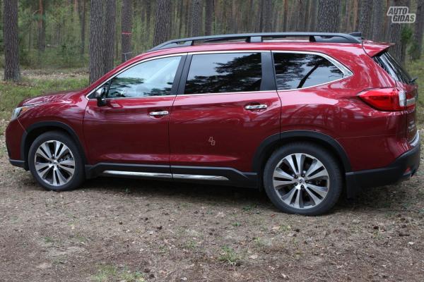 Sarkans Subaru Ascent 2020 Kauņa, ar dzinēja tilpumu 2.40 L un nobraukumu 96 tūkst. km par 22400 €, foto 1 vietnē AUTOMOTO.COM.LV