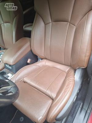 Red Subaru Ascent 2020 in Kaunas, with an engine capacity of 2.40 L and mileage of 96 thousand km for 22400 €, photo 19 on AUTOMOTO.COM.LV