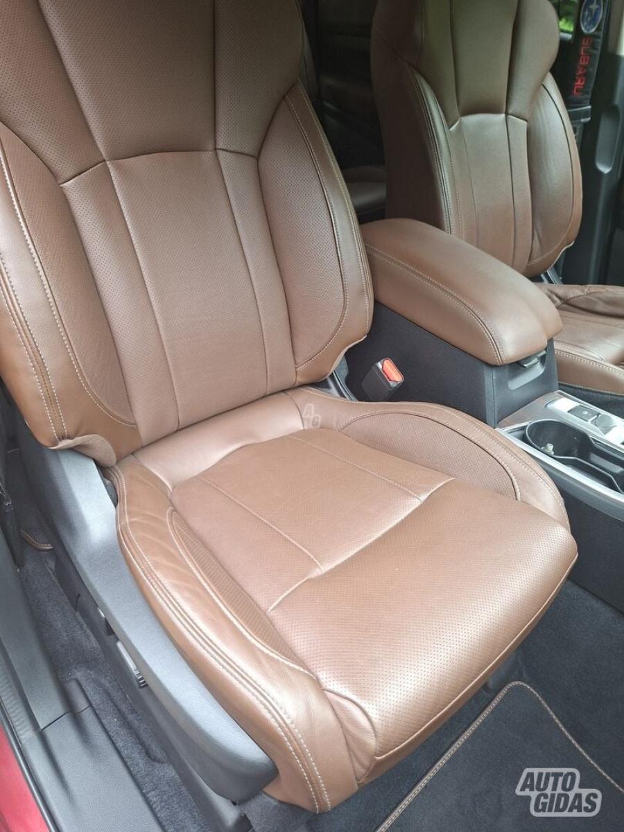 Red Subaru Ascent 2020 in Kaunas, with an engine capacity of 2.40 L and mileage of 96 thousand km for 22400 €, photo 22 on AUTOMOTO.COM.LV