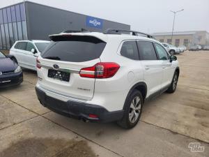 White Subaru Ascent 2019 in Siauliai, with an engine capacity of 2.40 L and mileage of 201 thousand km for 16800 €, photo 3 on AUTOMOTO.COM.LV