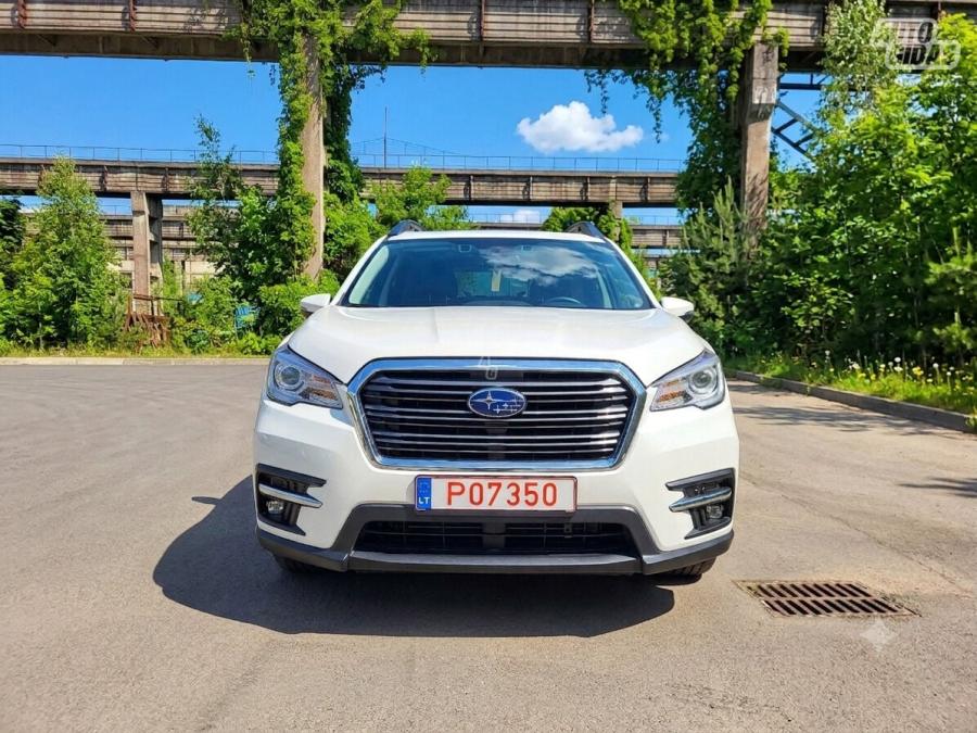 White Subaru Ascent 2022 in Jurbarkas, with an engine capacity of 2.40 L and mileage of 50 thousand km for 22450 €, photo 3 on AUTOMOTO.COM.LV