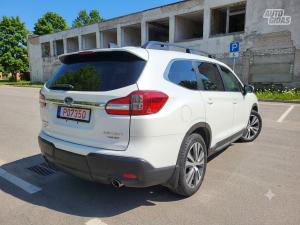White Subaru Ascent 2022 in Jurbarkas, with an engine capacity of 2.40 L and mileage of 50 thousand km for 22450 €, photo 7 on AUTOMOTO.COM.LV