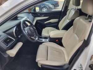 White Subaru Ascent 2022 in Jurbarkas, with an engine capacity of 2.40 L and mileage of 50 thousand km for 22450 €, photo 8 on AUTOMOTO.COM.LV