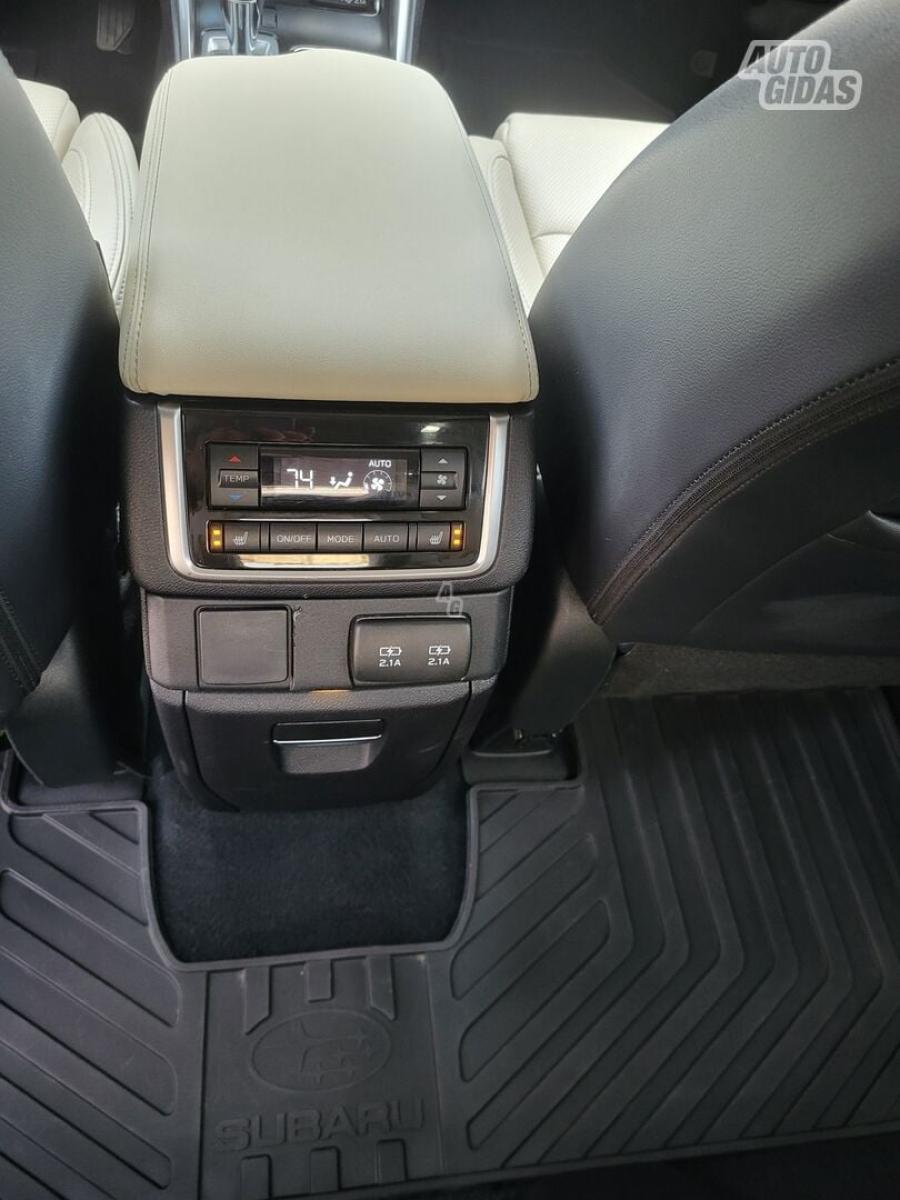 White Subaru Ascent 2022 in Jurbarkas, with an engine capacity of 2.40 L and mileage of 50 thousand km for 22450 €, photo 29 on AUTOMOTO.COM.LV