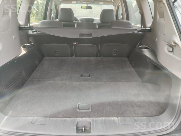 Pelēks Subaru B9 Tribeca 2006 Rīga, ar dzinēja tilpumu 3.00 L un nobraukumu 164 tūkst. km par 3200 €, foto 9 vietnē AUTOMOTO.COM.LV