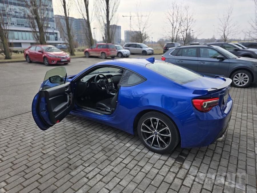 Zils Subaru BRZ 2017 Rīga, ar dzinēja tilpumu 2.00 L un nobraukumu 97 tūkst. km par 19999 €, foto 3 vietnē AUTOMOTO.COM.LV