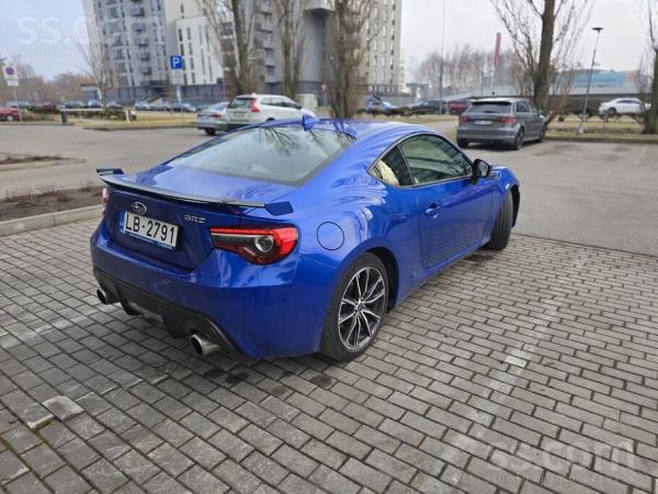 Blue Subaru BRZ 2017 in Riga, with an engine capacity of 2.00 L and mileage of 97 thousand km for 19999 €, photo 6 on AUTOMOTO.COM.LV