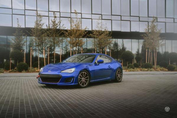 Subaru BRZ 2017 in Vilnius on AUTOMOTO.COM.LV Blue Subaru BRZ 2017 in Vilnius, with an engine capacity of 2.00 L and mileage of 108 thousand km for 16950 €, photo 4 on AUTOMOTO.COM.LV